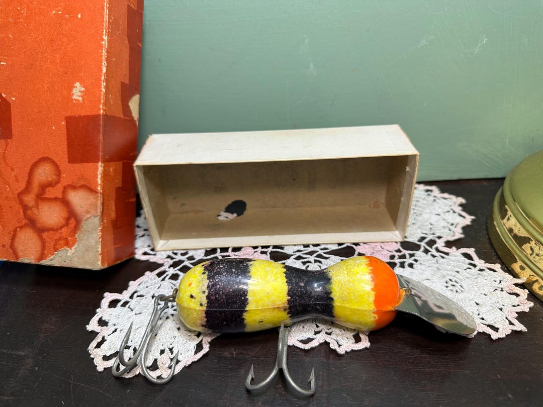 Vintage Len Hartman Musky Bug Fishing LURE Bait Bumble Bee - Etsy