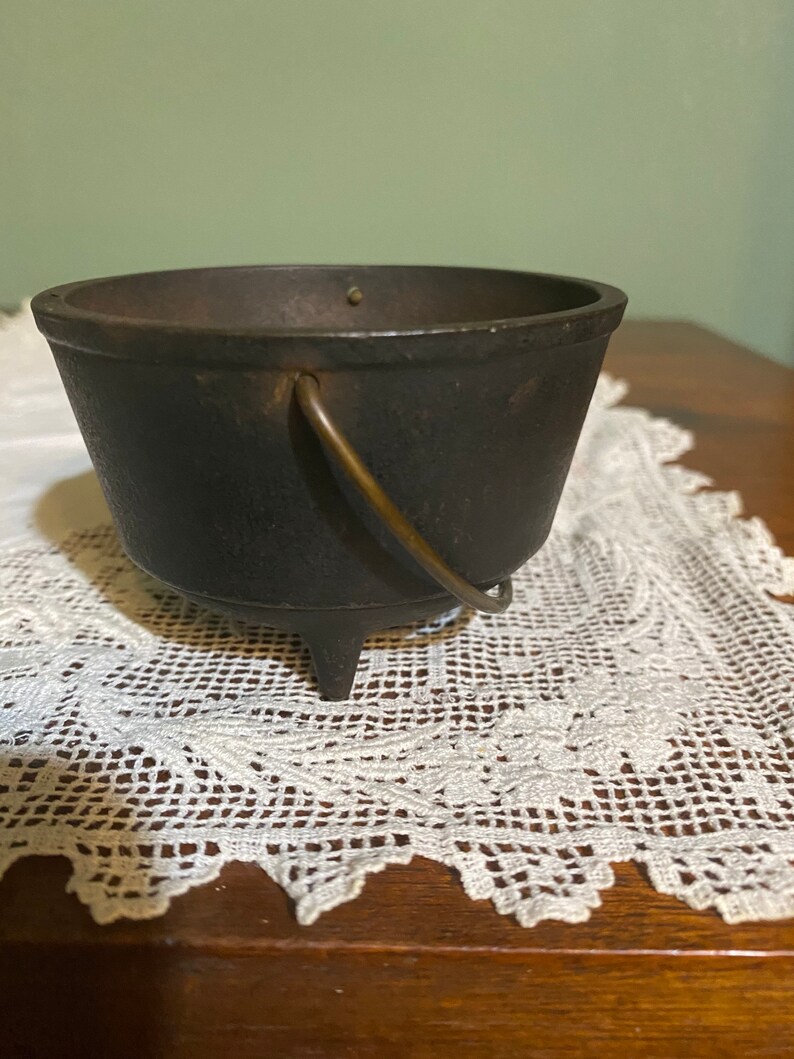 Antique Mini Wagner Ware CAULDRON Pot Miniature Childs Toy - Etsy