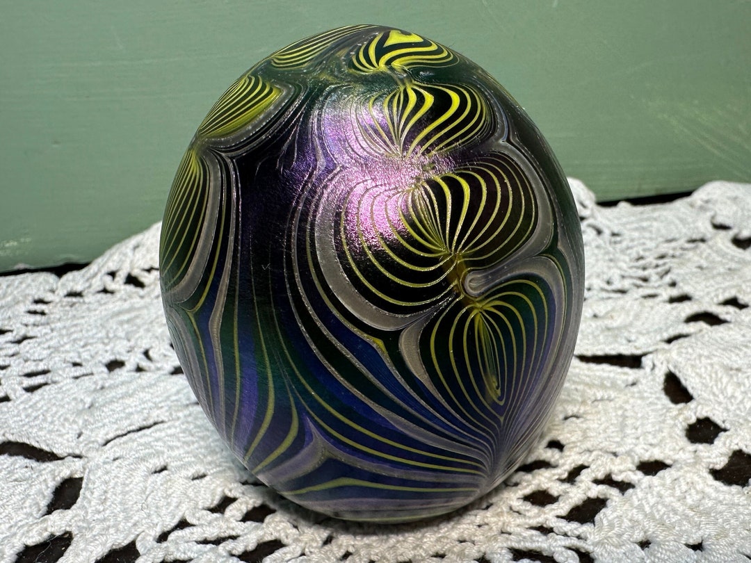 Vintage VANDERMARK 1977 Signed Paperweight Art Glass PAPER WEIGHT Hand ...