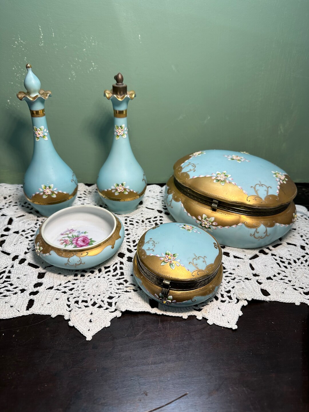PORCELAIN DRESSER SET Box Japan Tiffany Blue Delicate Pink Applied ...