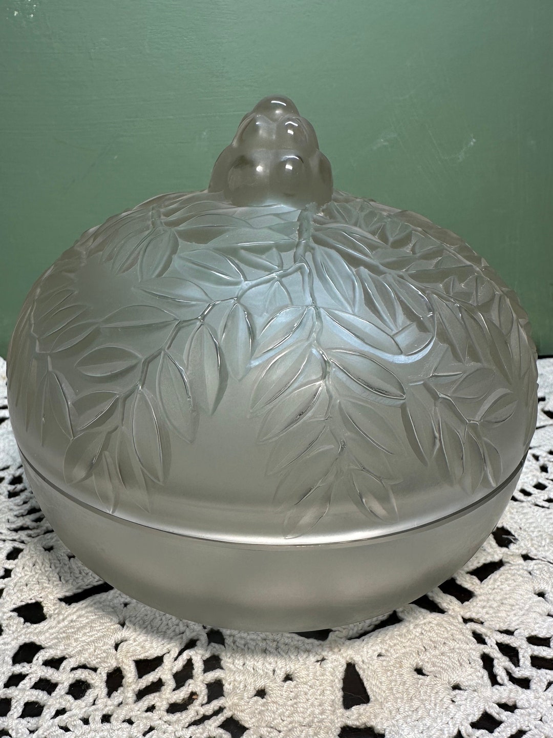 Antique Rene Lalique POWDER BOX Art Deco Dresser Parfum Bottle Signed ...