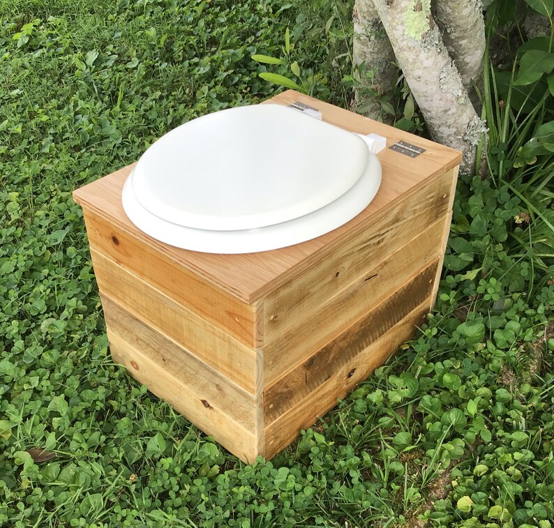 Kentucky Rustic Crapper Composting Toilet. With Poly Finish. - Etsy