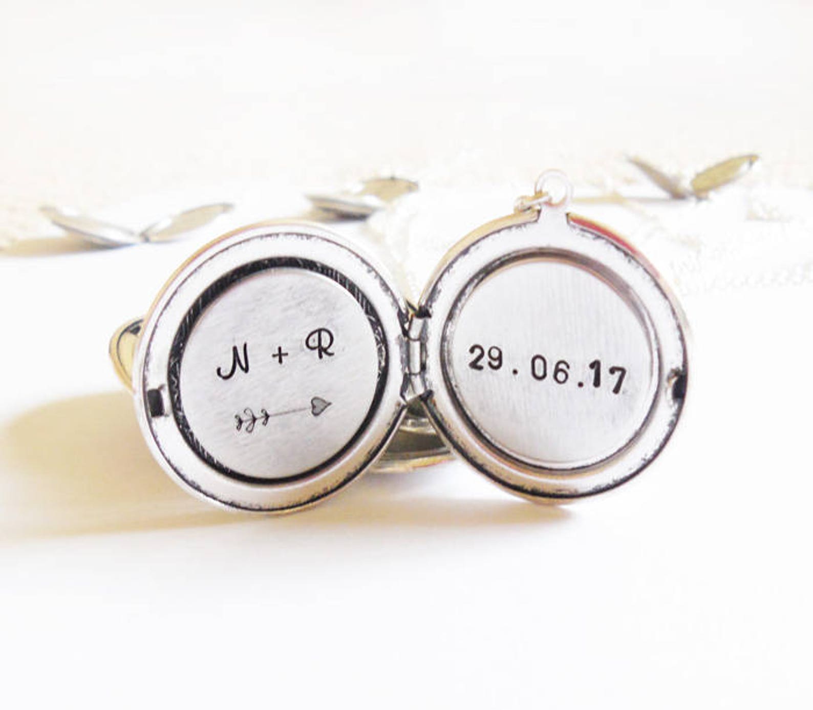 Custom Locket Keychains personalized Locket. Photo Locket. - Etsy