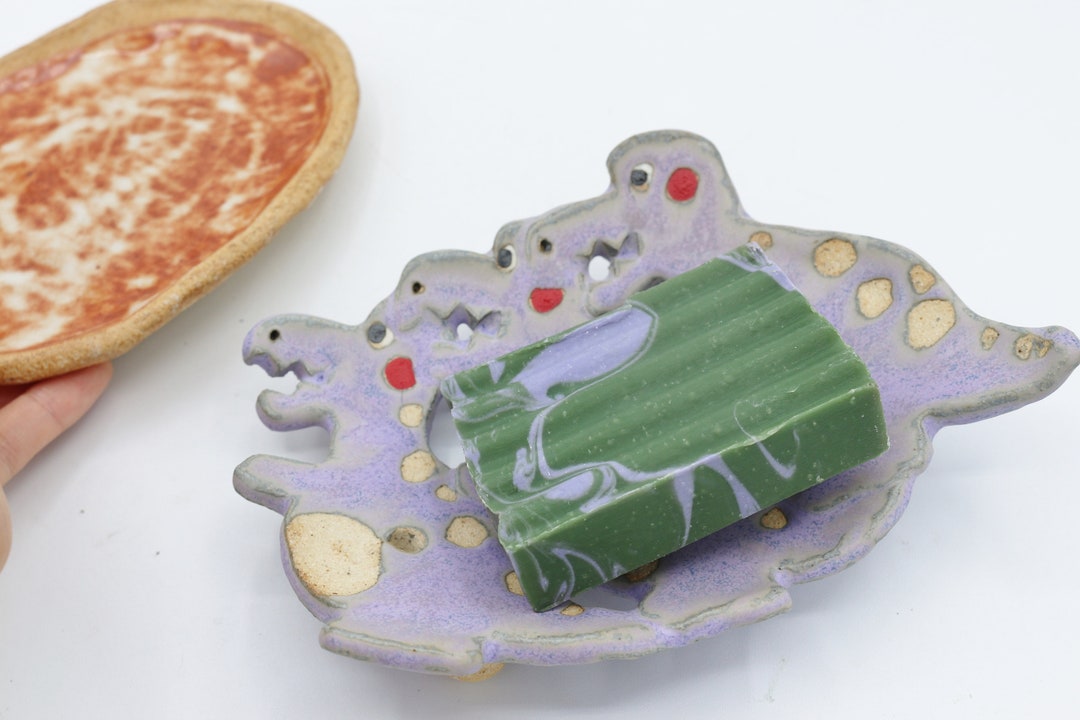 Dinosaur Draining Soap Dish With Feet Bathroom Decor Kitchen Decor ...