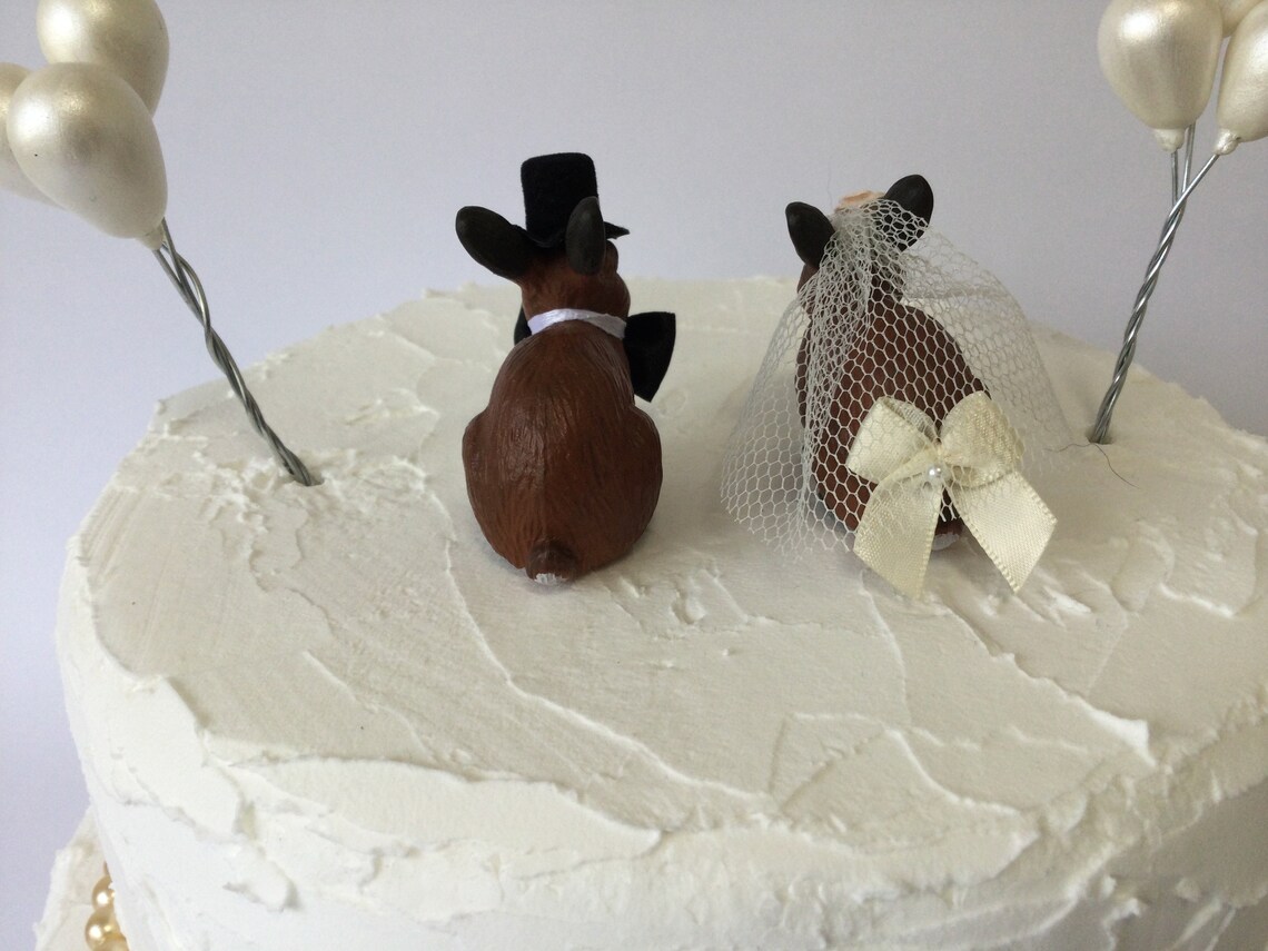 Rabbit Wedding Cake Topper Bride and Groom Bunny Rabbits With - Etsy UK