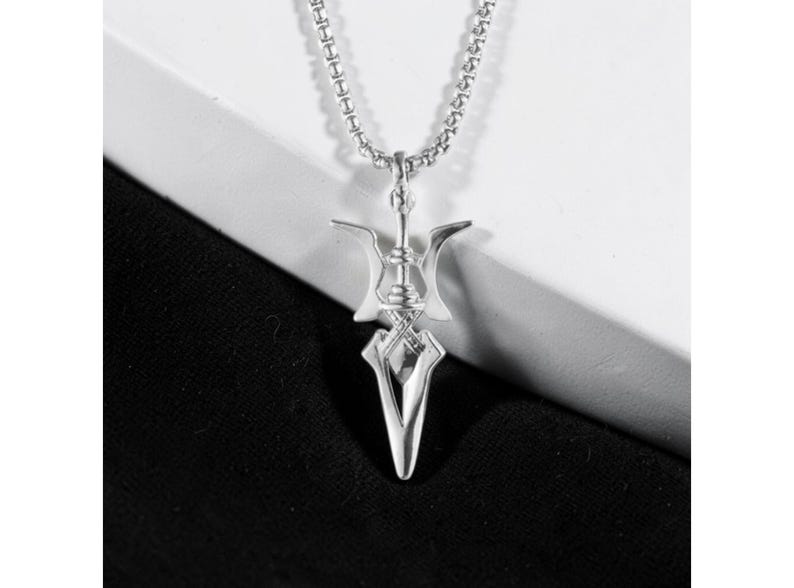 Misa Amane Necklace, Anime Halberd Pendant, Cosplay Necklace, Halloween ...