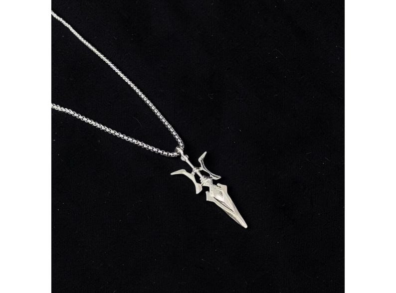 Misa Amane Necklace, Anime Halberd Pendant, Cosplay Necklace, Halloween ...