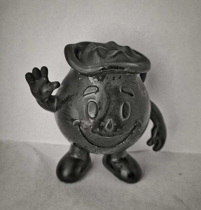 Old School Kool-aid Man Desk Decor – Nostalgic Retro Display Piece - Etsy