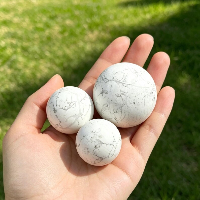 Natural Howlite Sphere Polished White Crystal Ball Home Decor - Etsy UK