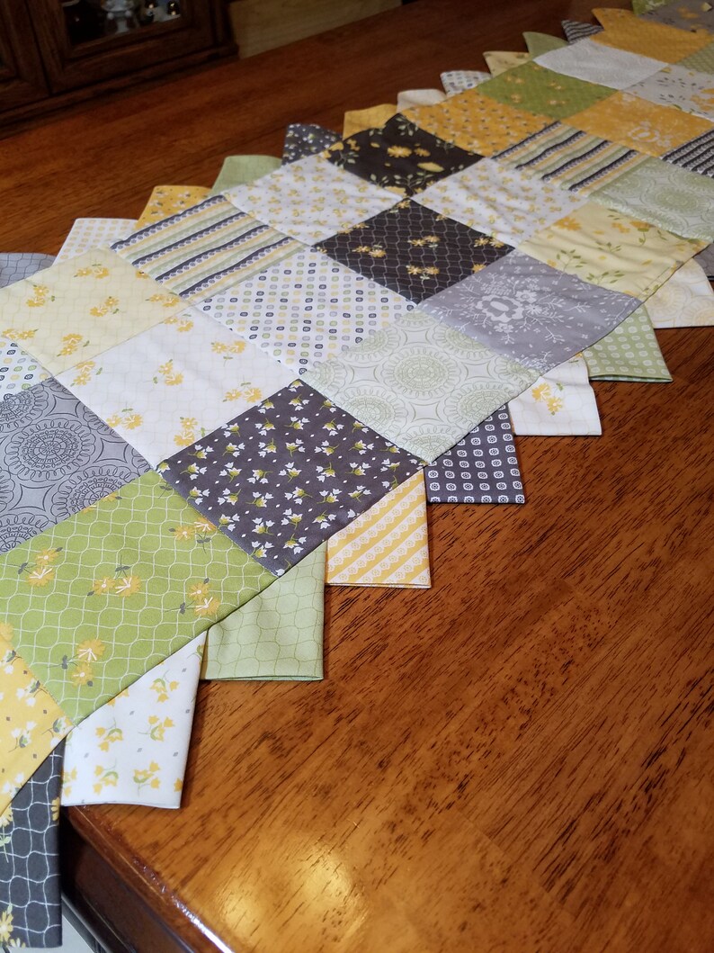 Prairie Point Table Runner Jaune Floral Gris Or Vert - Etsy France