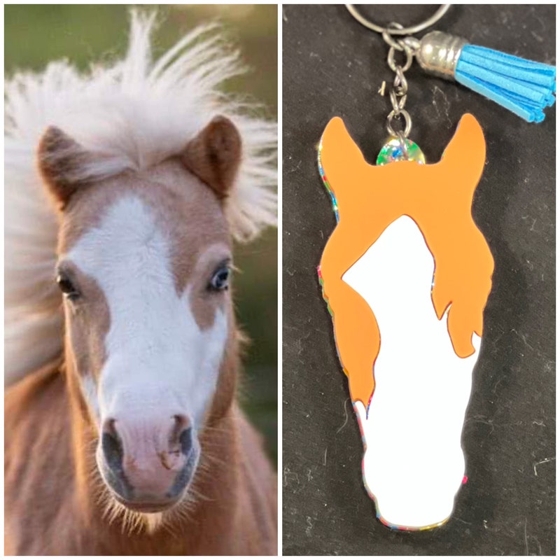 Horse Keychain - Etsy