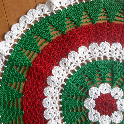 Beautiful Crochet Christmas Spirit Doily PATTERN PDF - Etsy
