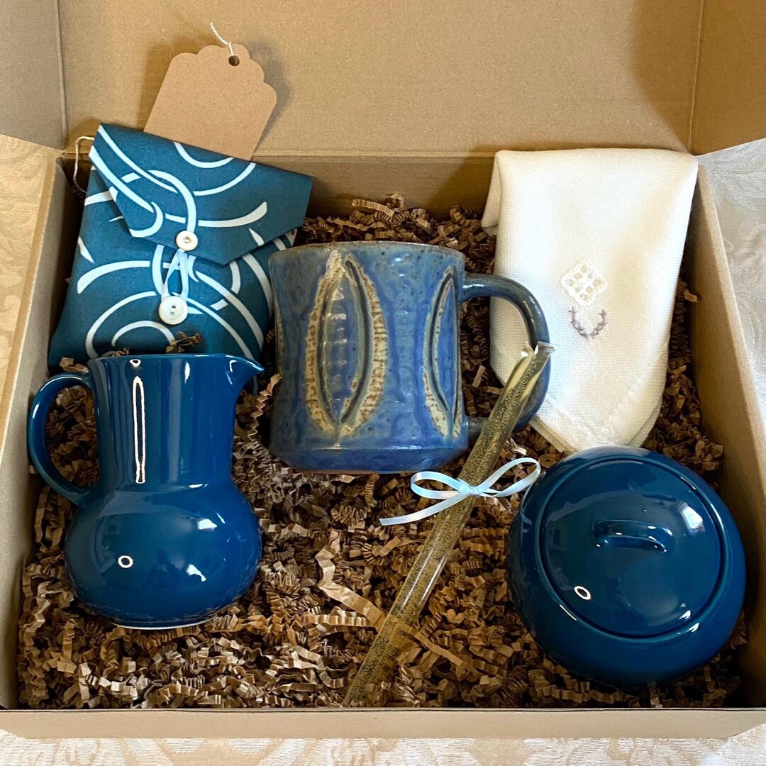 Vintage Tea Gift Box, Blue Stoneware Mug, '80s Copco Sugar Bowl ...