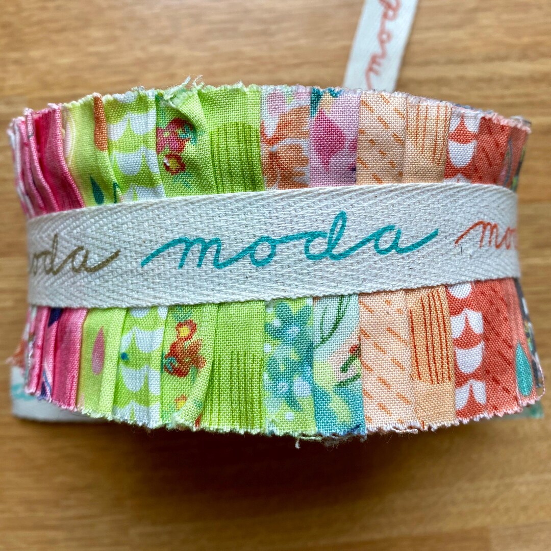 Fresh Cut by Basic Grey Jelly Roll, Moda Fabrics Precut Strips 2-1/2" X ...