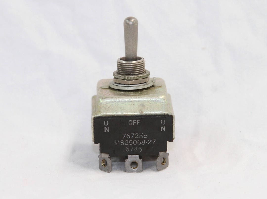 Momentary Contact Switch 4 Pole Button Double Throw Toggle Vintage 1970 ...