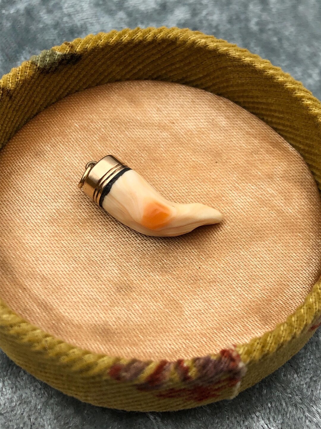 Antique Victorian Era Carved Tigers Tooth With 10K Rose Gold Cap and ...