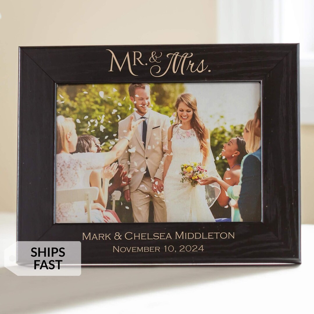 Engraved Personalized Mr & Mrs Picture Frame black by - Etsy