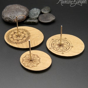 Bead Display Stands Small Medium or Large Laser Engraved - Etsy