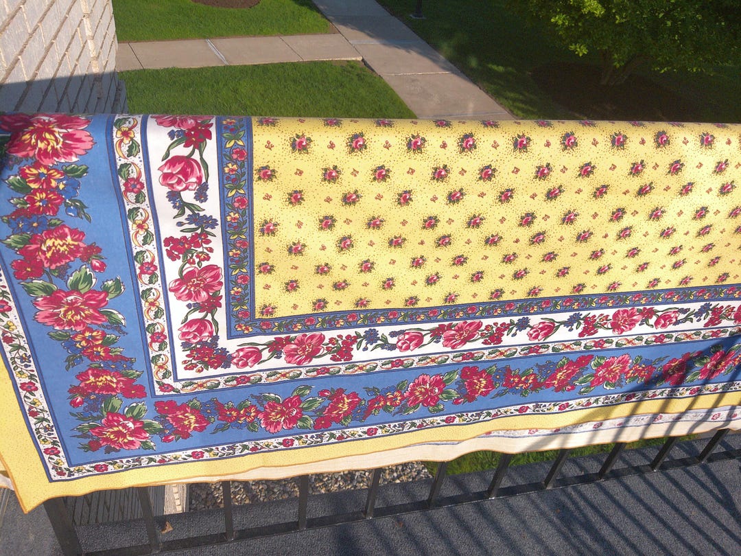 Vintage French Country Farmhouse Style Tablecloth in a Bright, Happy ...