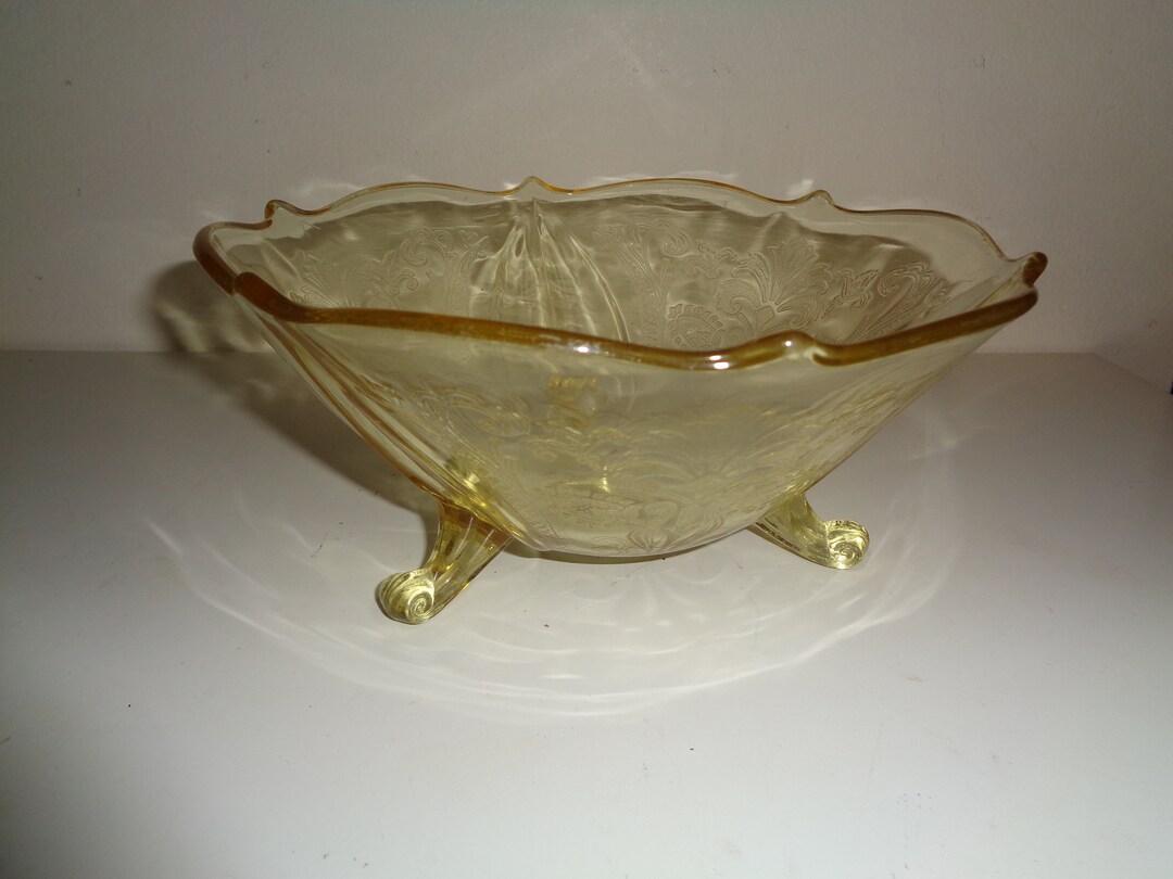Vintage Yellow Depression Glass Bowl With Triple Footed Base - Etsy