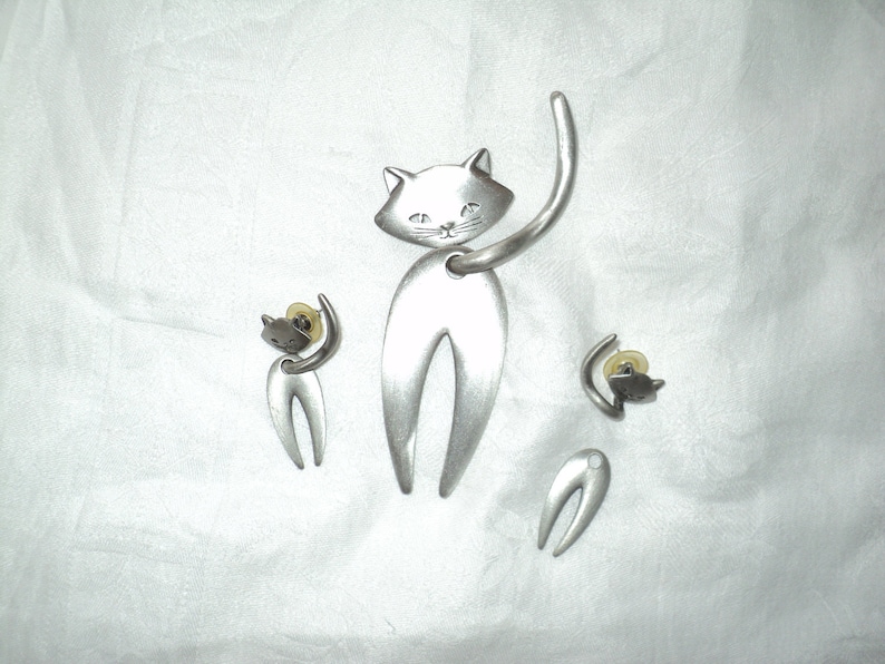 Vintage Mid Century Modern Cat Shaped Figures in Pewter Metal - Etsy