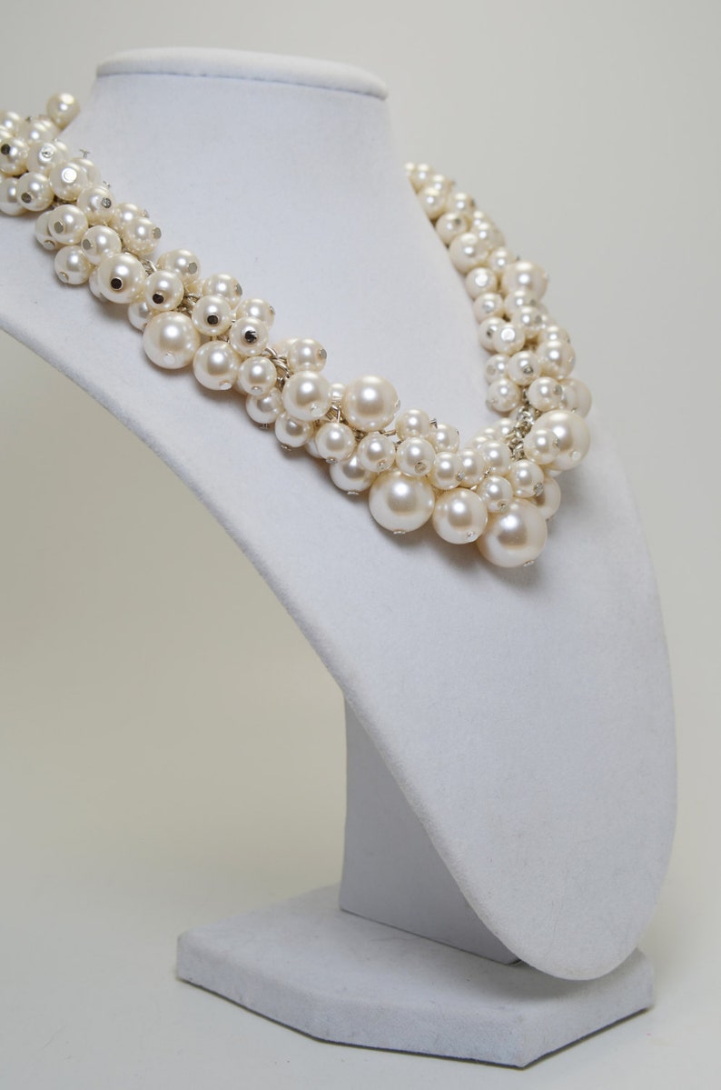 Ivory Pearl Cluster Necklace Pearl Bridal Jewelry Cream Etsy