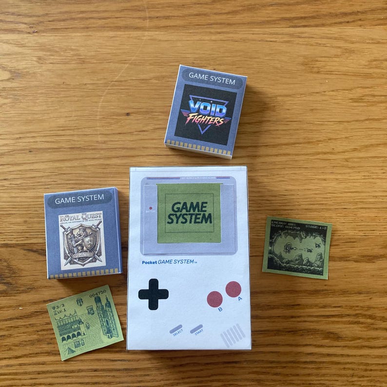Retro Handheld Console Papercraft – DIY Gaming Decor (digital Download ...