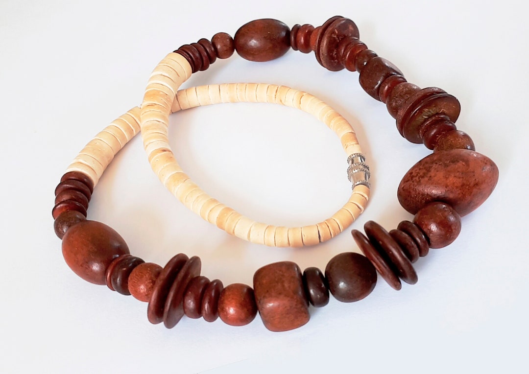 Vintage Wooden Bead Necklace Monied Style: 1970s Eco-friendly Jewelry ...