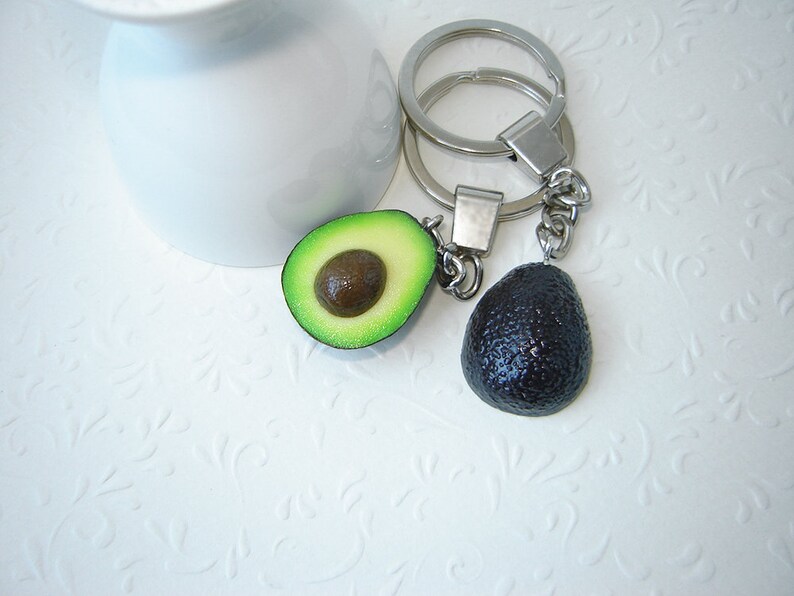 Best friend gift keychain BFF key chain set of 2 halfs | Etsy