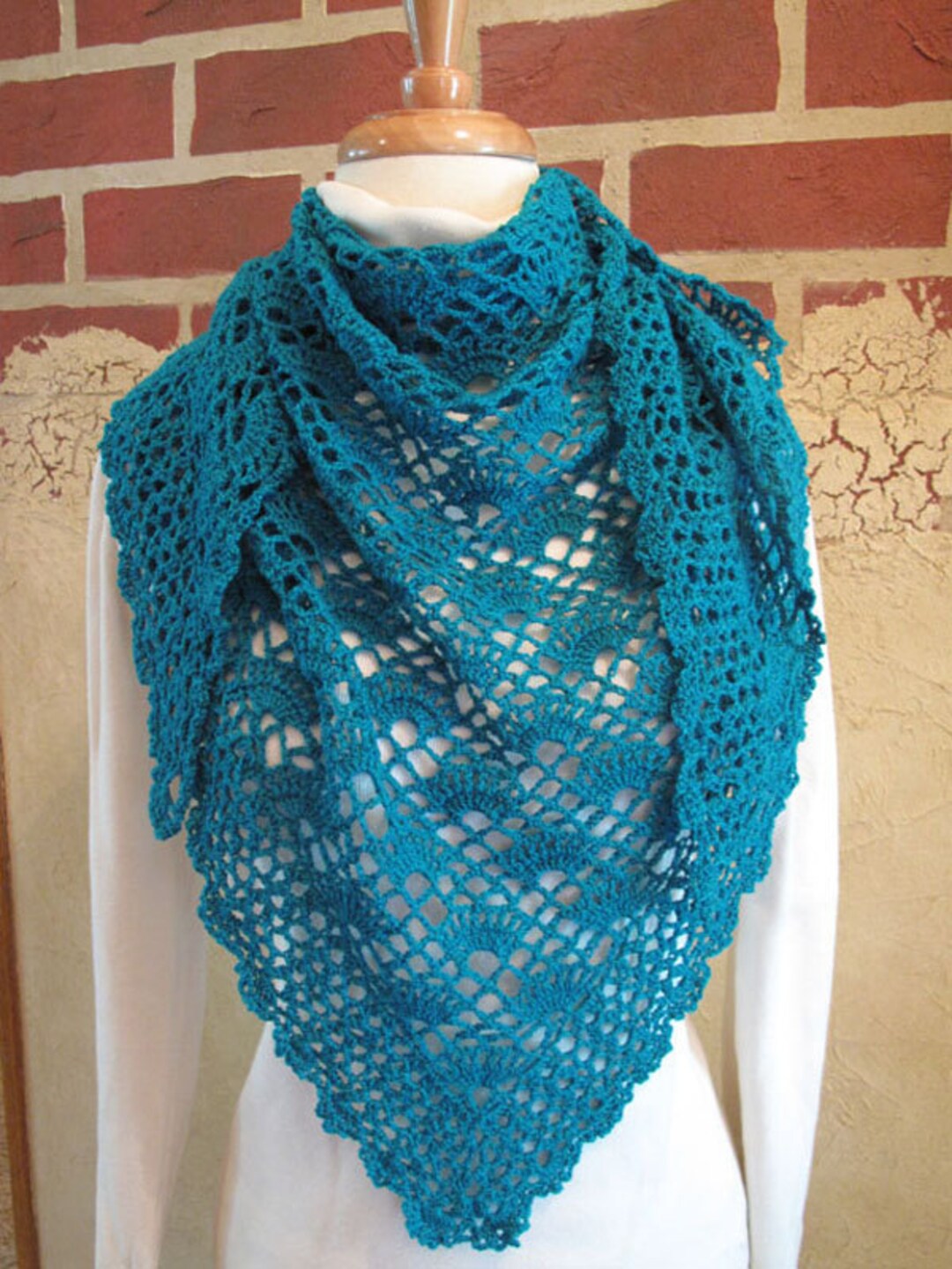 Crochet PATTERN: Onslow Lightweight Shawl - Etsy