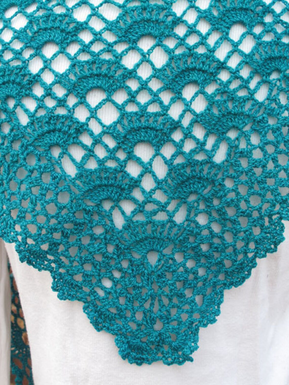Crochet PATTERN: Onslow Lightweight Shawl - Etsy