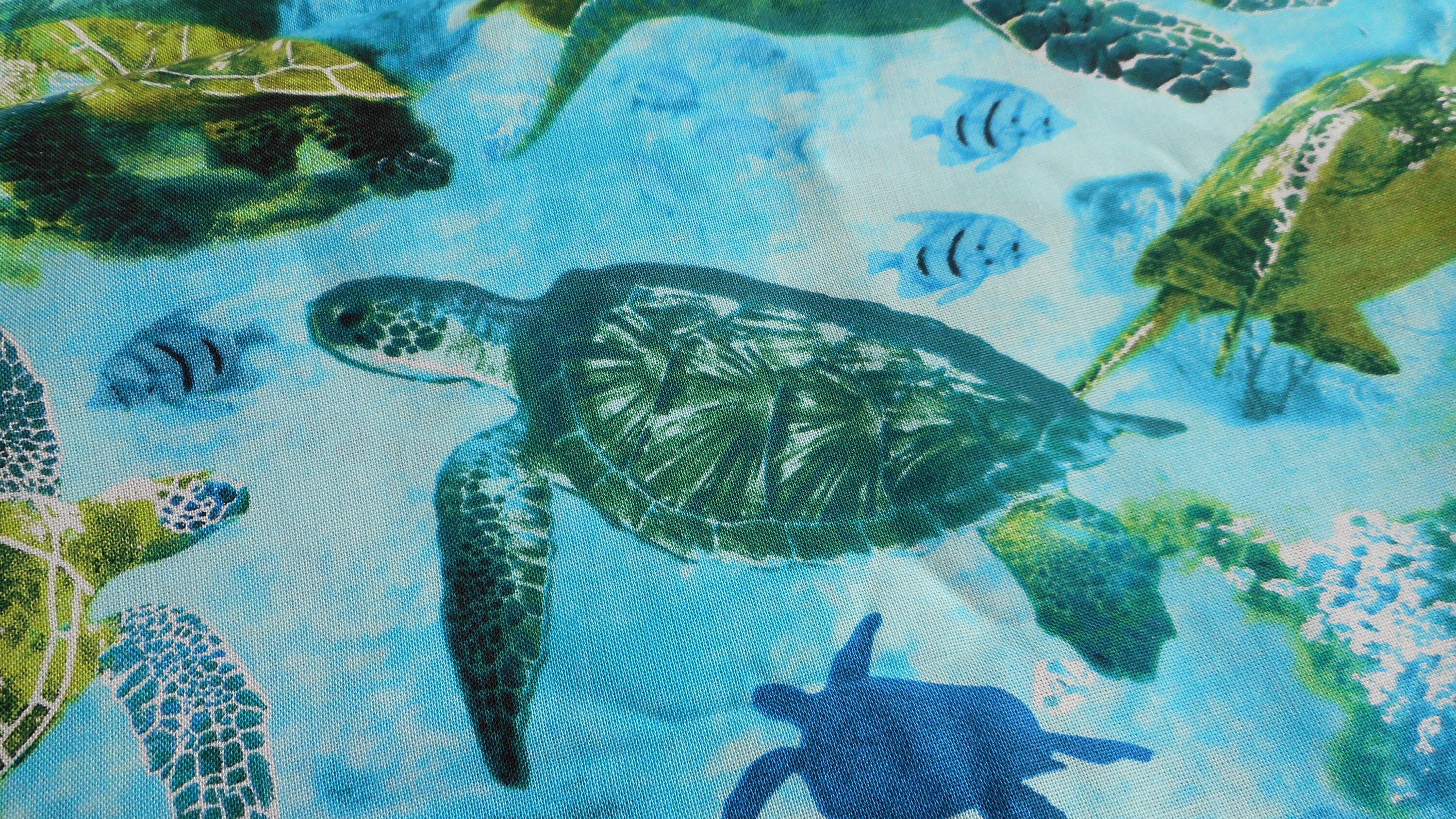Brand New Blue and Green Turtle Fabric 18" X 44" 100% Cotton (half Yard ...