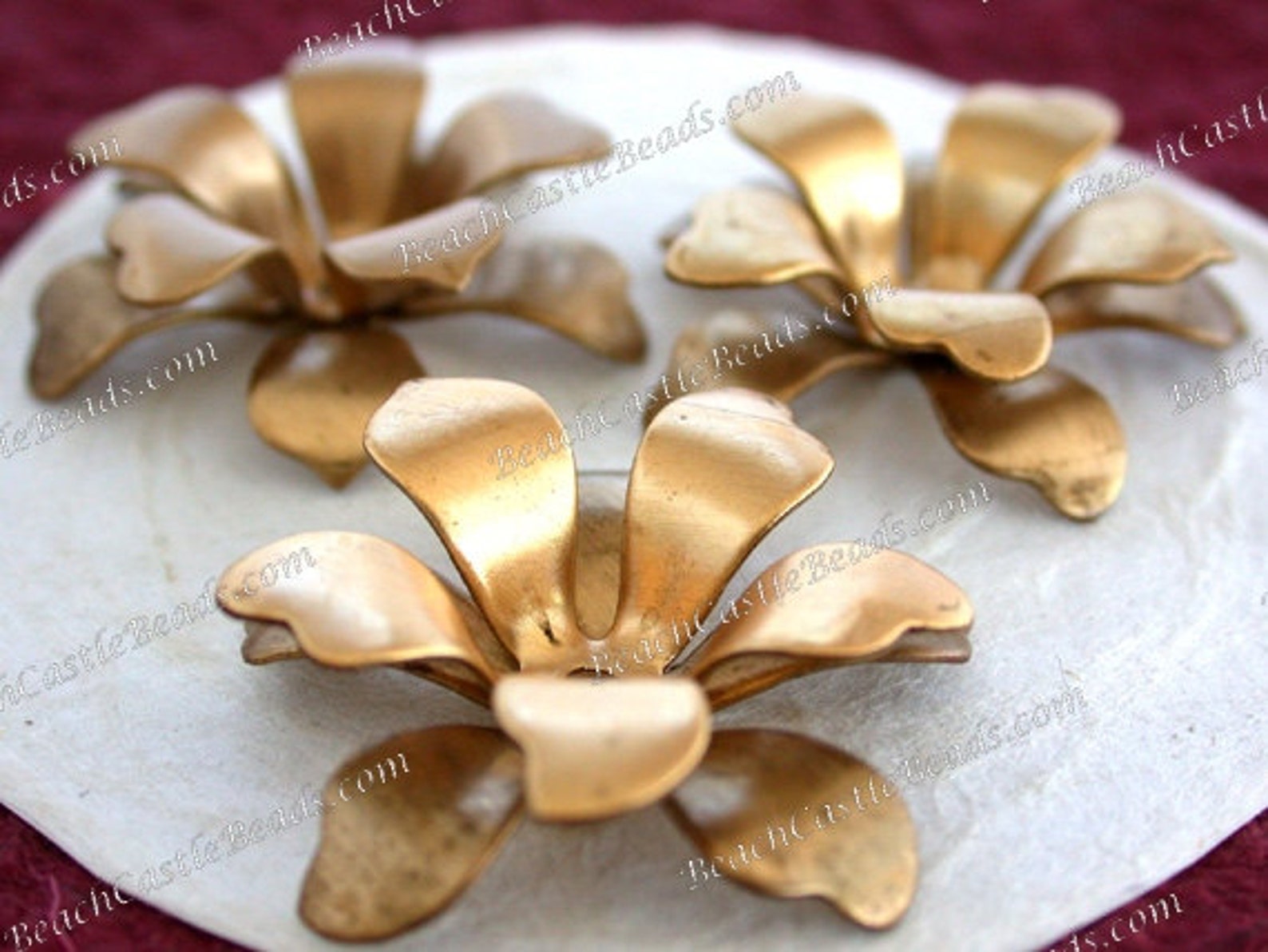 Large Raw Brass Flowers, 31mm Vintage Style Metal Flowers, DIY Wedding ...