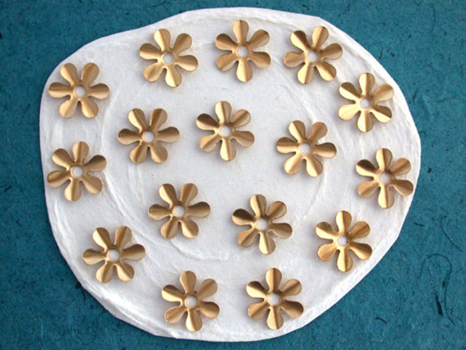 Brass Flower Stampings Metal Stamped Flowers Vintage Style | Etsy