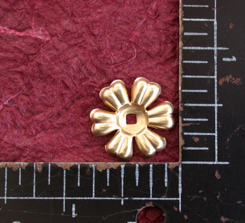 Brass Flower Stampings, Metal Stamped Flowers, Vintage Style Metal ...