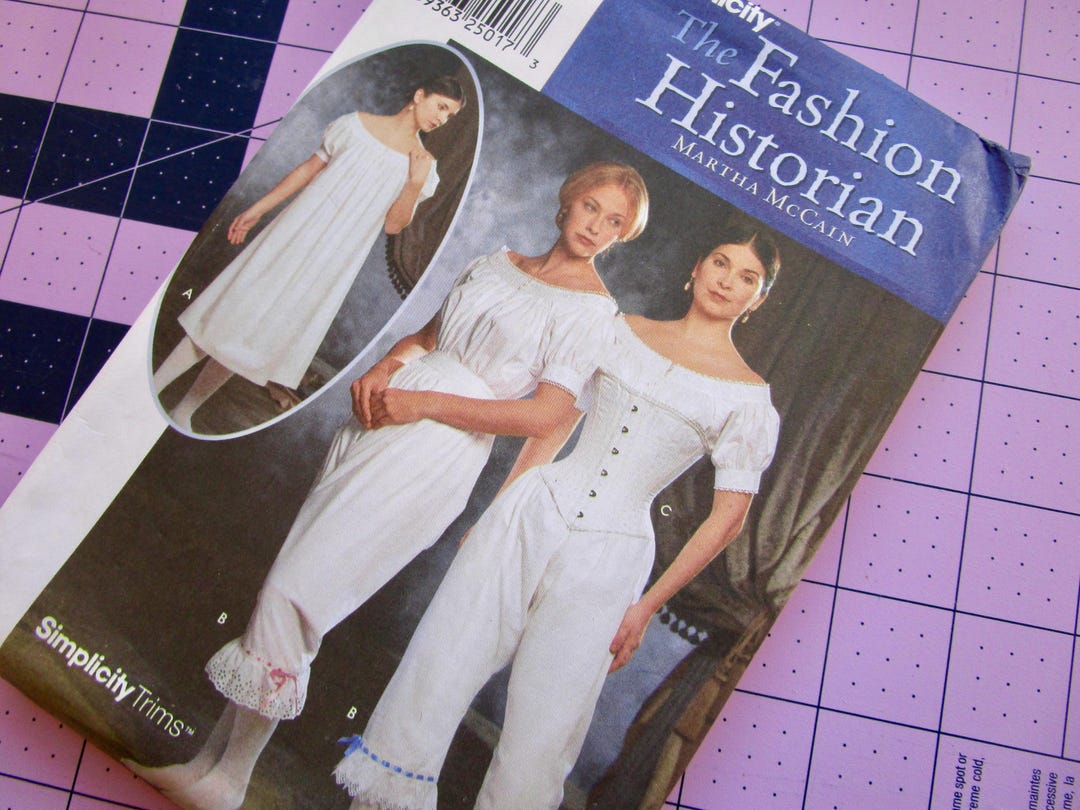 Simplicity 9769, Fashion Historian, Pattern for Chemise, Drawers ...