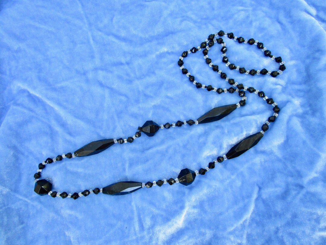 Genuine Flapper 1920s Era Bead Necklace Sautoir ... Black and Clear ...