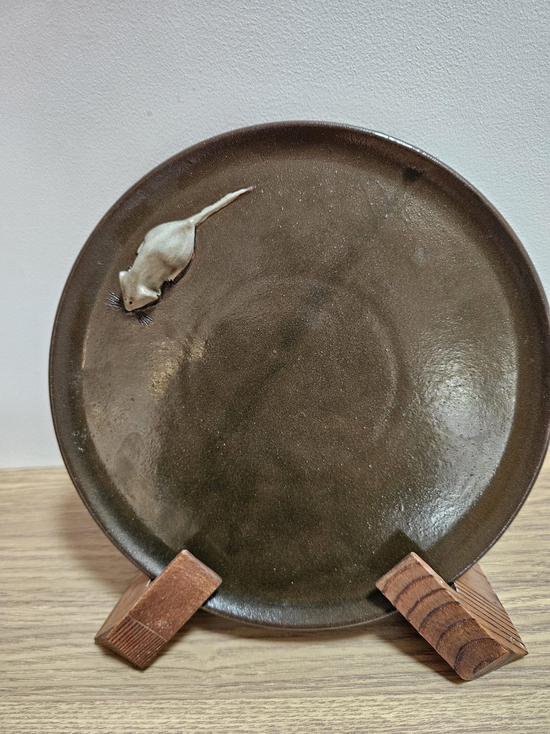 Vintage Studio Pottery Brown Mouse Plate by J. & G. Morten (1982) - Etsy