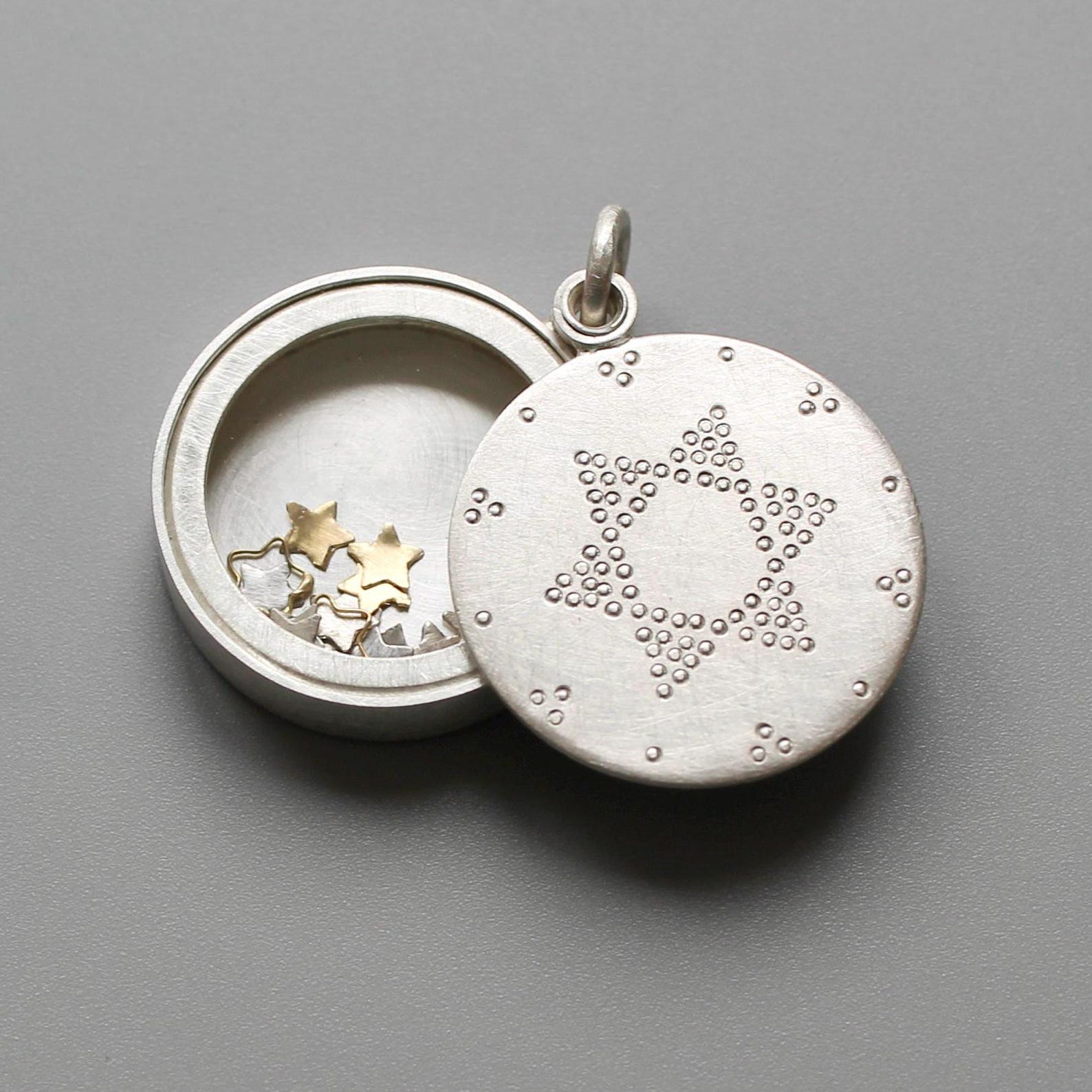 Sterling Silver Shake Locket: Tiny Gold & Silver Stars - Etsy