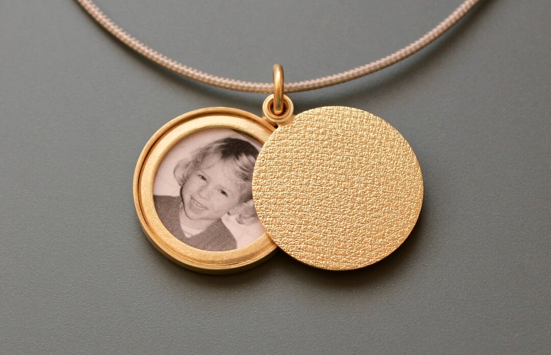 Minimalist Golden Locket for One Photo With Unique Textured Surface - Etsy