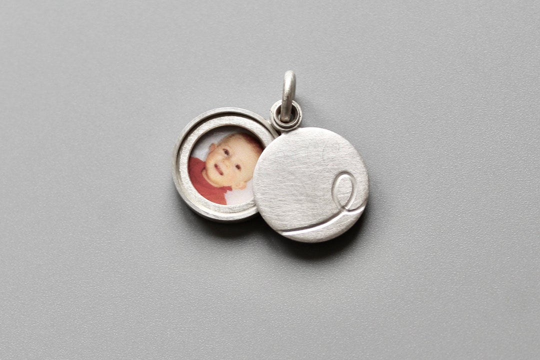 Custom Initial Locket for a Small Picture in Sterling Silver - Etsy UK
