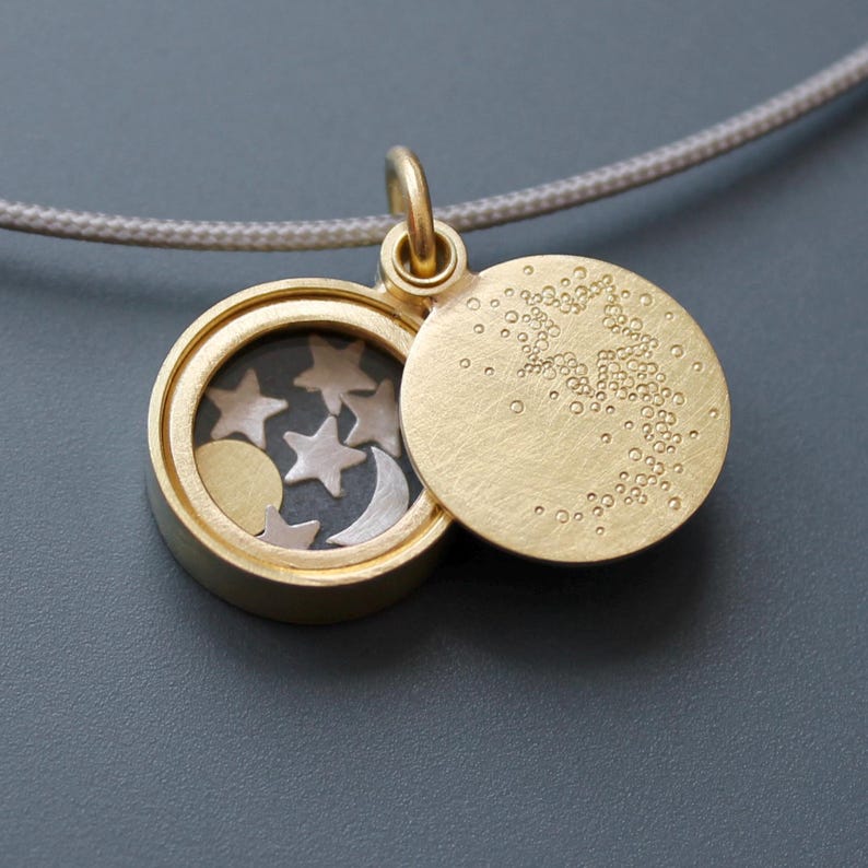 Shooting Star Floating Locket in 18ct Gold - Etsy