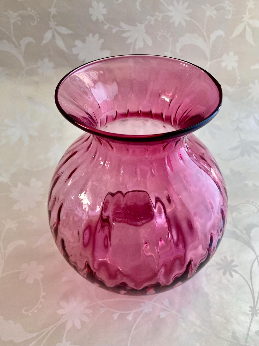 Vintage Pilgrim Cranberry Glass Vase - Etsy