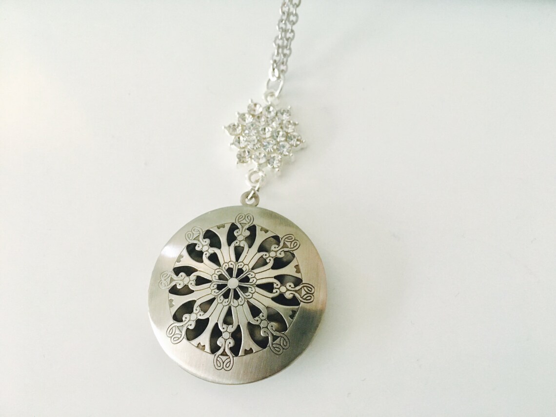 Snowflake Locket Aromatherapy Locket Silver Locket Oil - Etsy