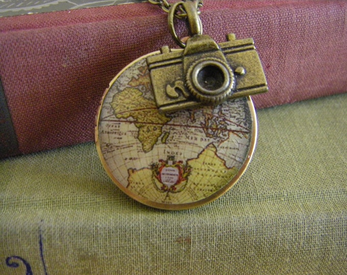 World Map Camera Locket Tourist Traveler Adventure Vacation - Etsy