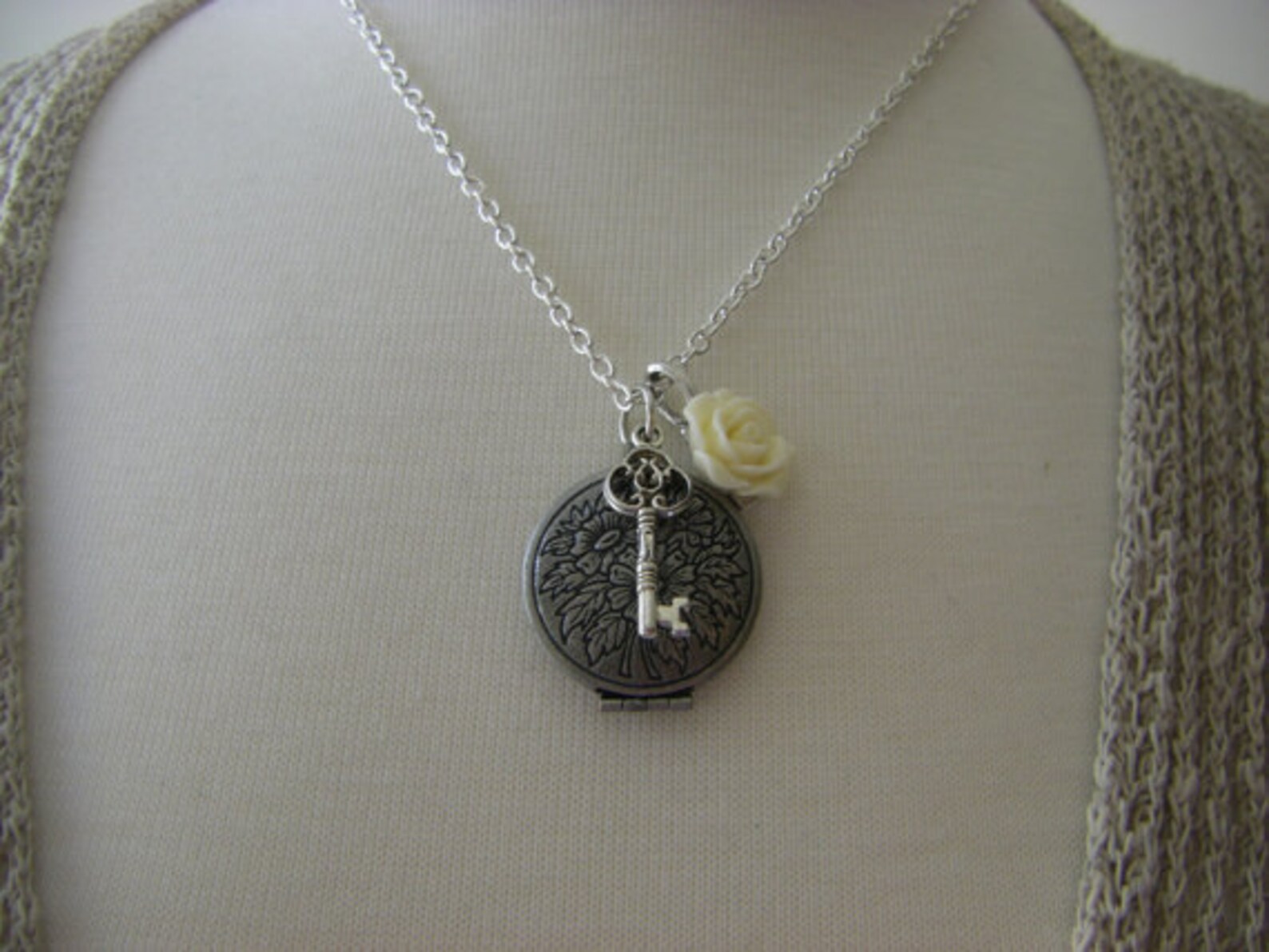 Mother Daughter Locket Gift for Mom Mother of Bride the - Etsy