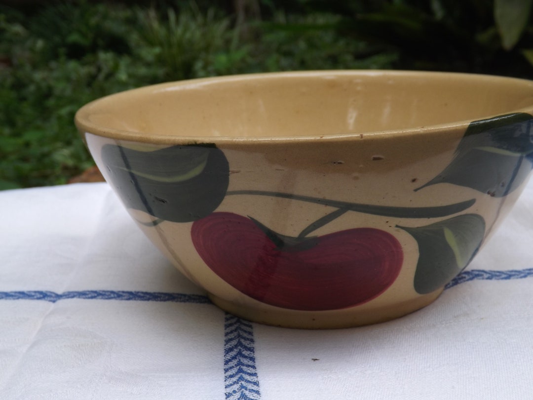 APPLE POTTERY BOWL 7" - Etsy
