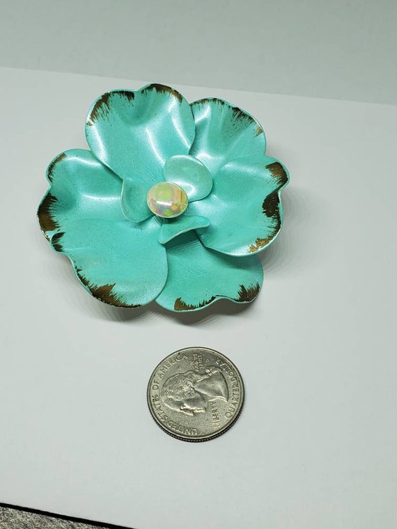 1960s Turquoise Enamel Gold Brushed Iridescent Flower… - Gem