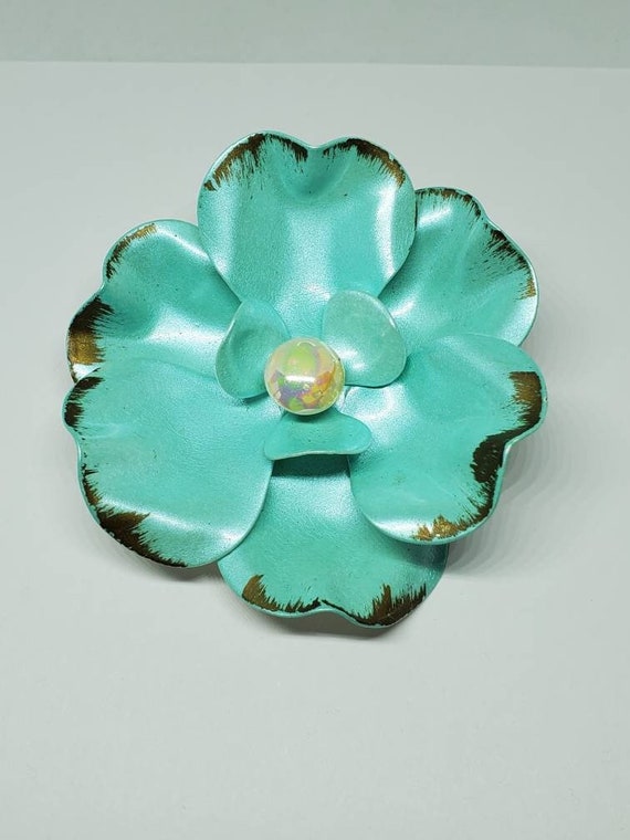 1960s Turquoise Enamel Gold Brushed Iridescent Flower… - Gem