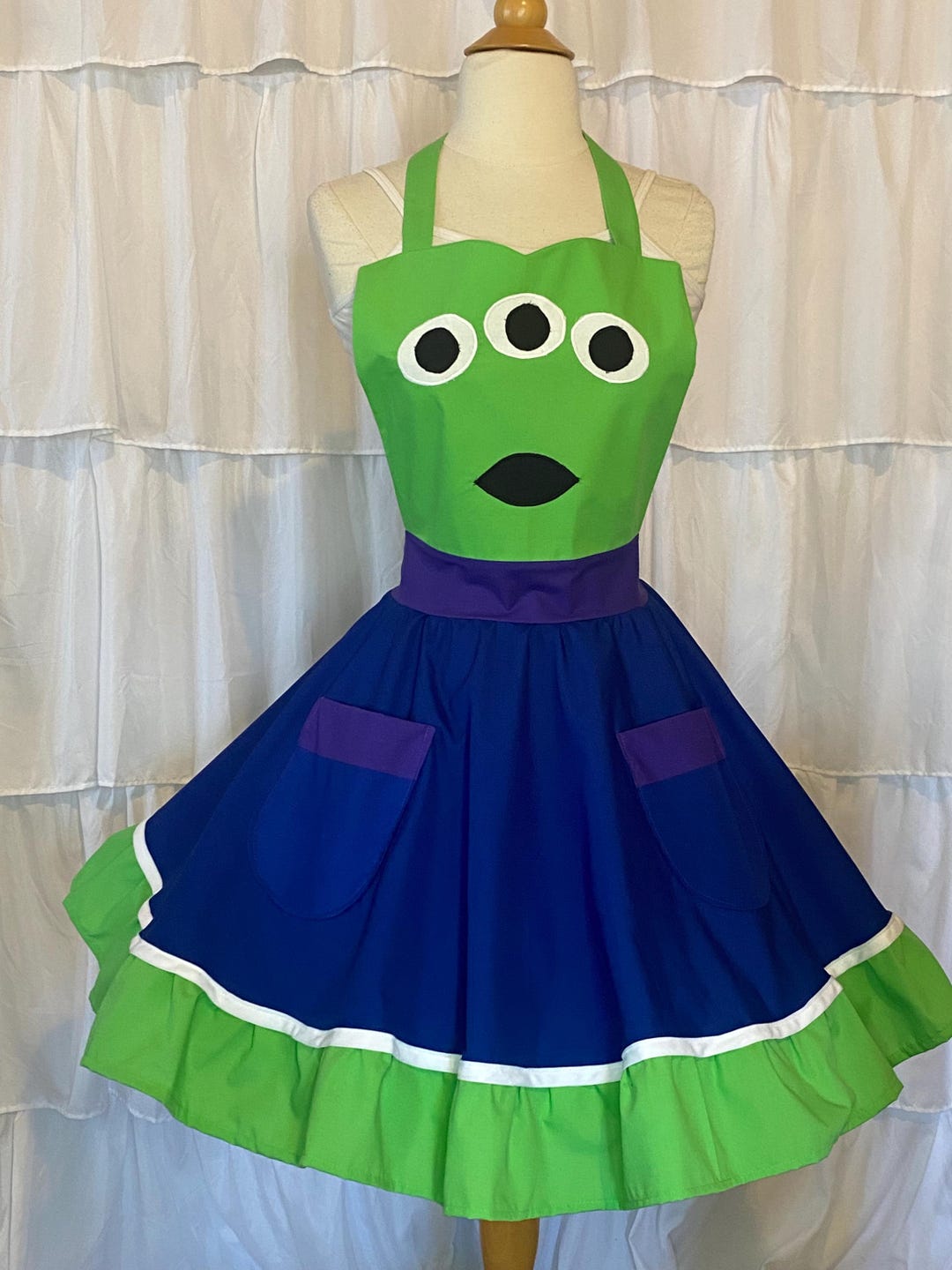 S/M- Costume Apron "dress" - Etsy